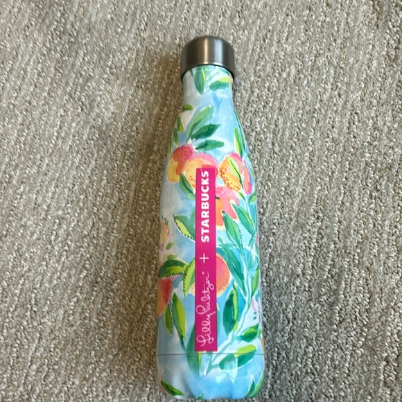 LILLY PULLITZER | Kitchen | Nwot Lilly Pulitzer Starbucks Swell ...